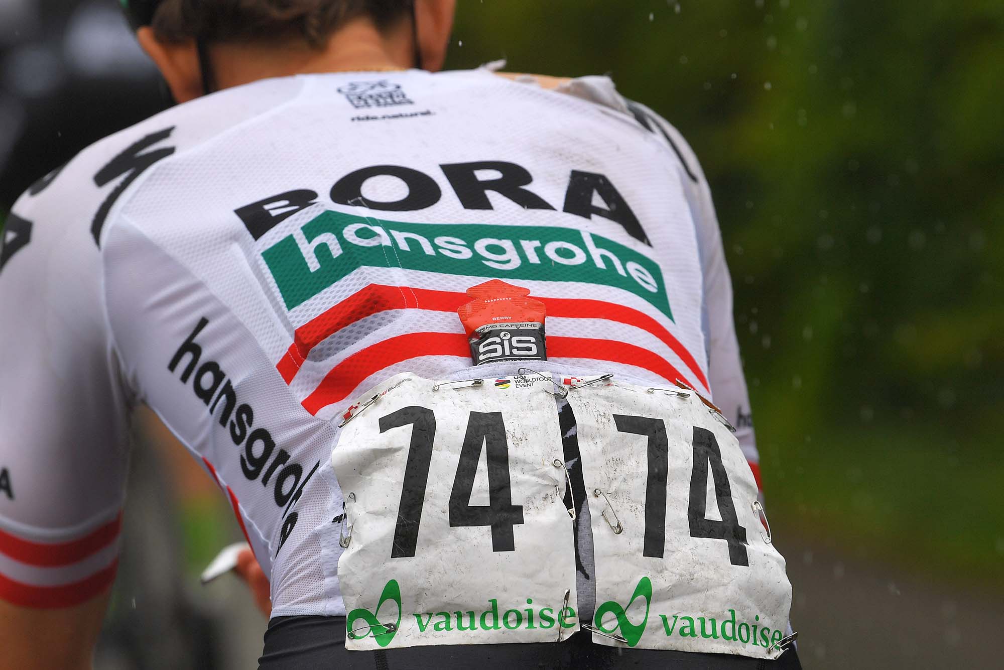 Top Cycling Energy Gels for Peak Performance - Grouse Mountain Experience